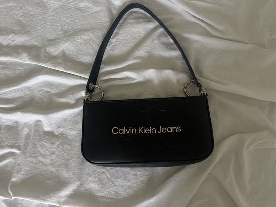 calvin klein torbica snizeno!!!
