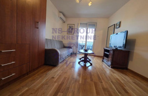 Prodajem Stan-Apartman, Stari Majur, Novi Sad Okolica