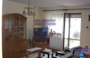 Prodajem Stan-Apartman, Petrovaradin, Novi Sad Okolica
