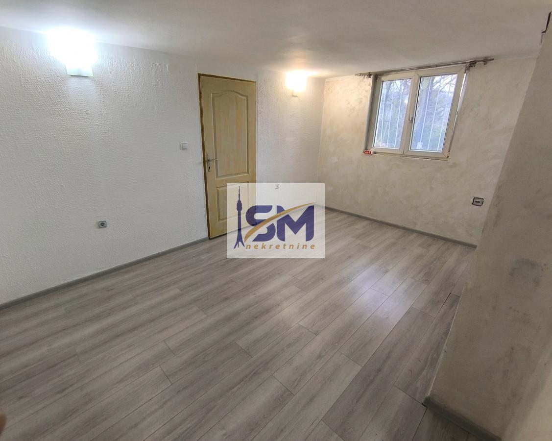 Rakovica, jednoiposoban stan 30m2