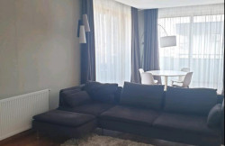 SAJAM IZDAJE SE PENTHOUSE U KOMPLEKSU SAJAM KOMPLEKS-100m2+TERASA 36m2