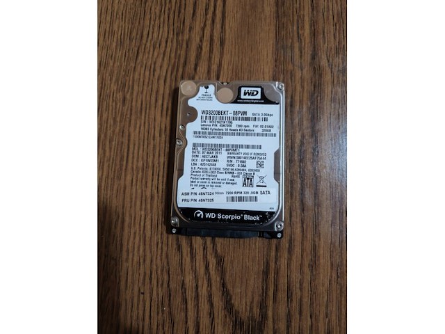 Neispravan hard disk za laptop WD 320 gb
