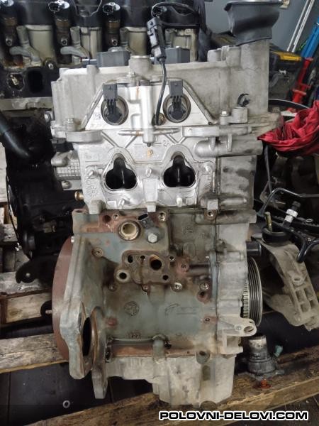 Fiat Panda 0.9 Turbo Motor I Delovi Motora