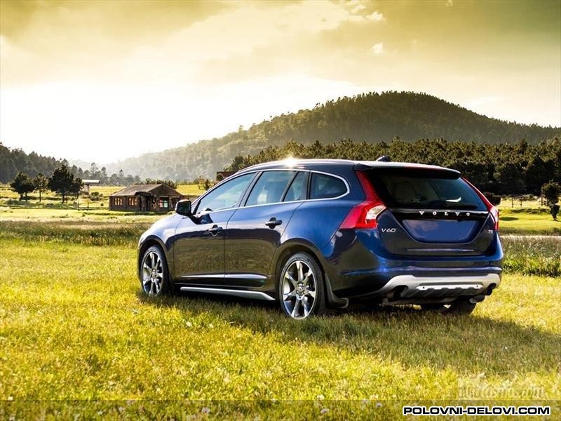 Volvo V60 D3 D2 10-13 Kompletan Auto U Delovima