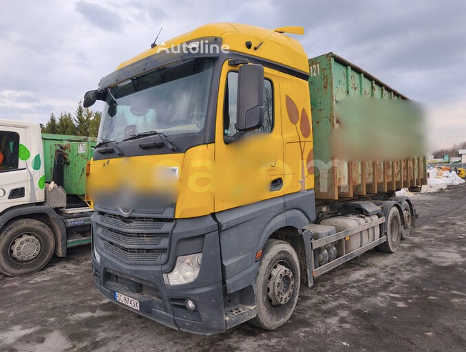 Prodaje se Mercedes-Benz ACTROS 2542 kiper na aukciji
