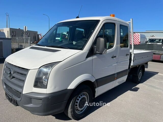 Volkswagen Crafter 2.5TDI kamion s ravnom platformom < 3.5t