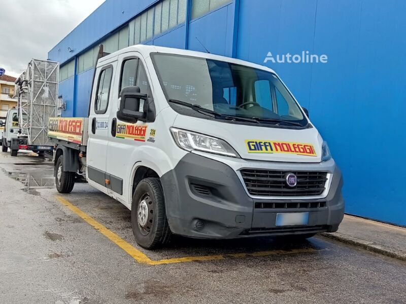 Fiat Ducato kamion s ravnom platformom < 3.5t