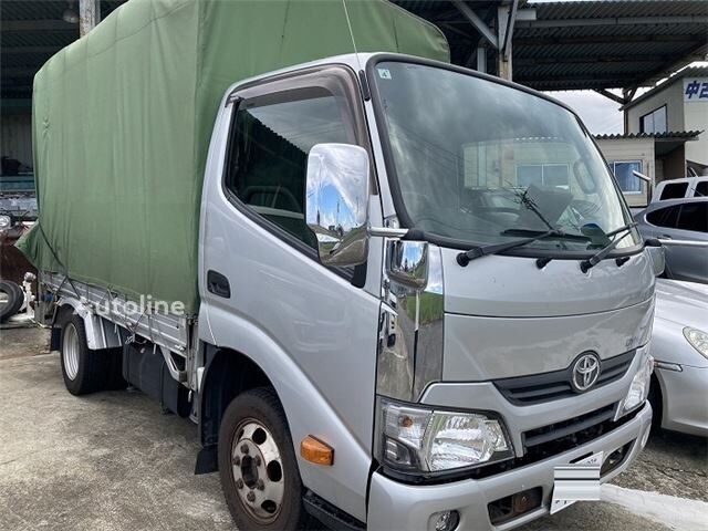 Toyota DYNA kamion s ceradom < 3.5t