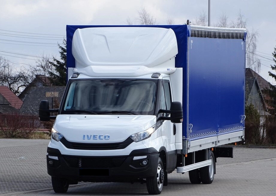 IVECO Daily 50C18 3.0 kamion s ceradom < 3.5t