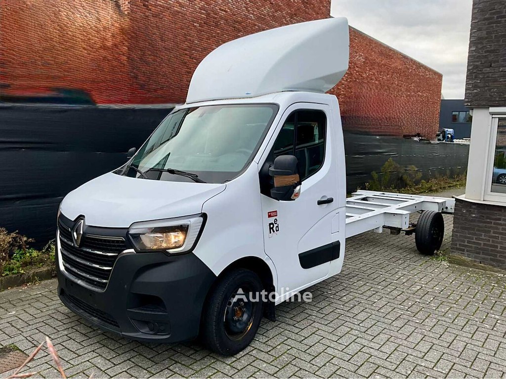 Prodaje se Renault Master lichte vracht kamion šasija < 3.5t na aukciji