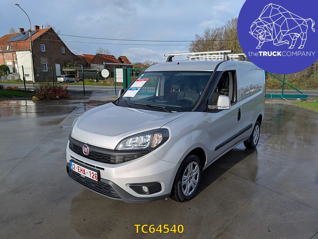 Fiat Doblo minibus furgon