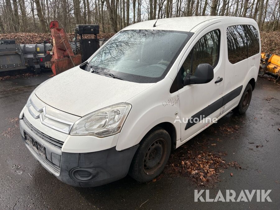 Prodaje se Citroen Berlingo Van minibus furgon na aukciji