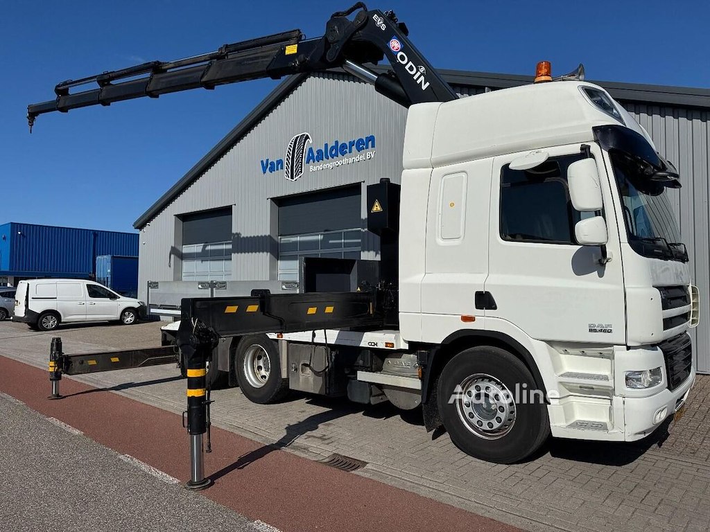 DAF CF85-460 FAS 6x2 Trekker / Bakwagen, HMF Odin 6020 - K6 kamion s ravnom platformom