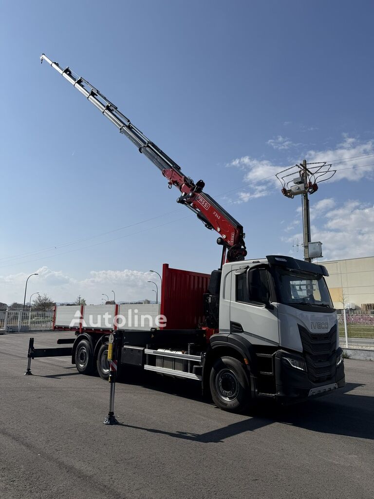 Novi IVECO X-Way 460 kamion s ravnom platformom