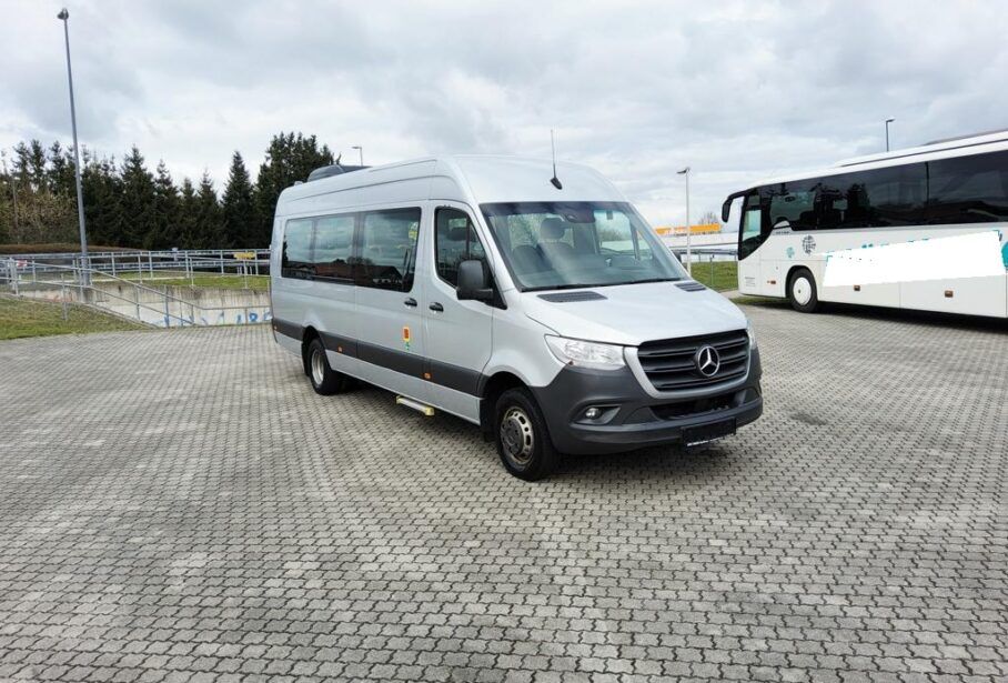 Mercedes-Benz Sprinter Transfer 45 LL / 516 cdi putnički minibus