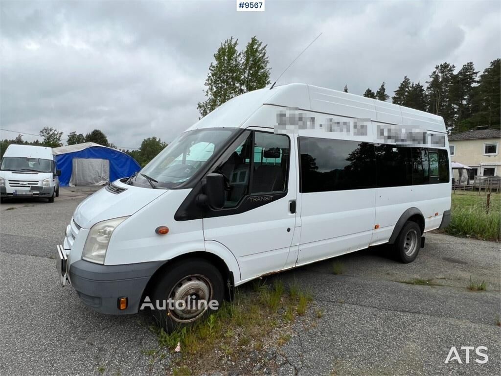 Ford Transit putnički minibus