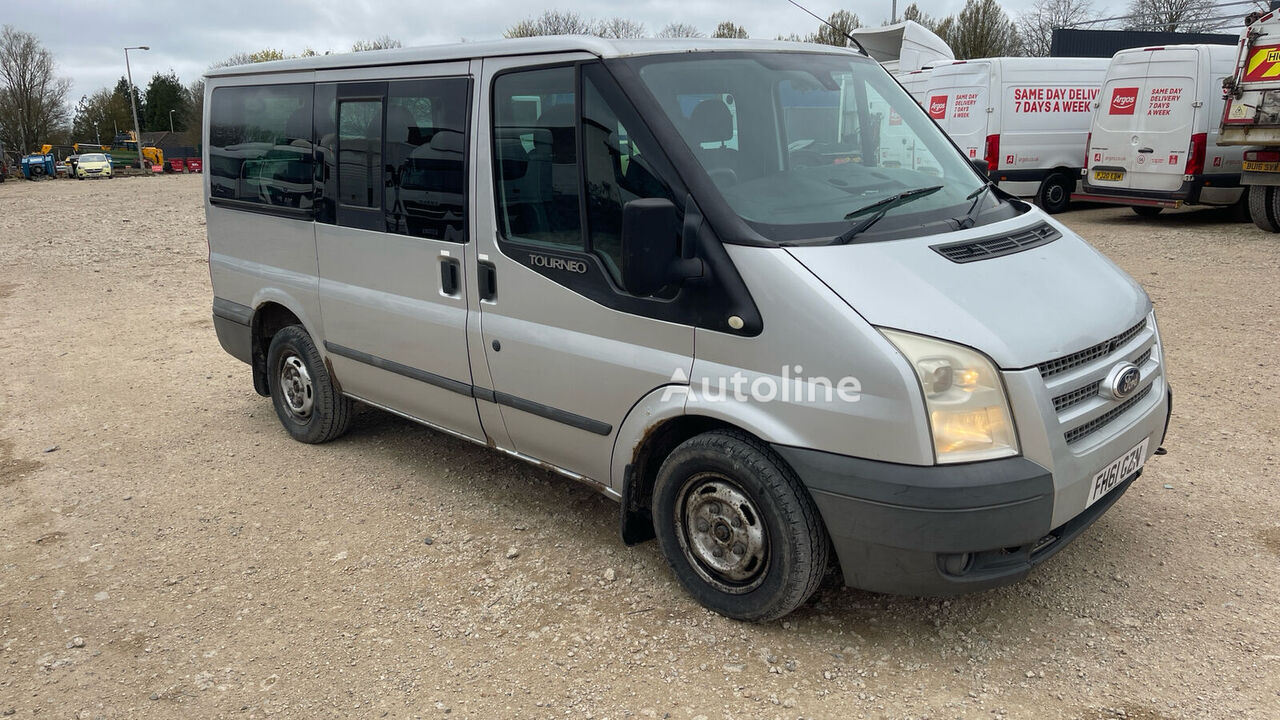 Prodaje se Ford TRANSIT 280 2.2 TDCI 125PS putnički minibus na aukciji