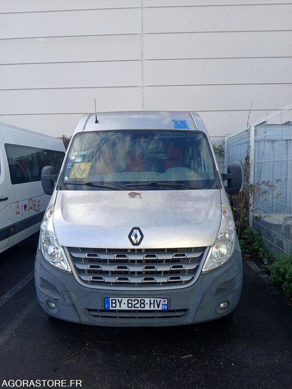 Prodaje se Renault MASTER putnički minibus na aukciji