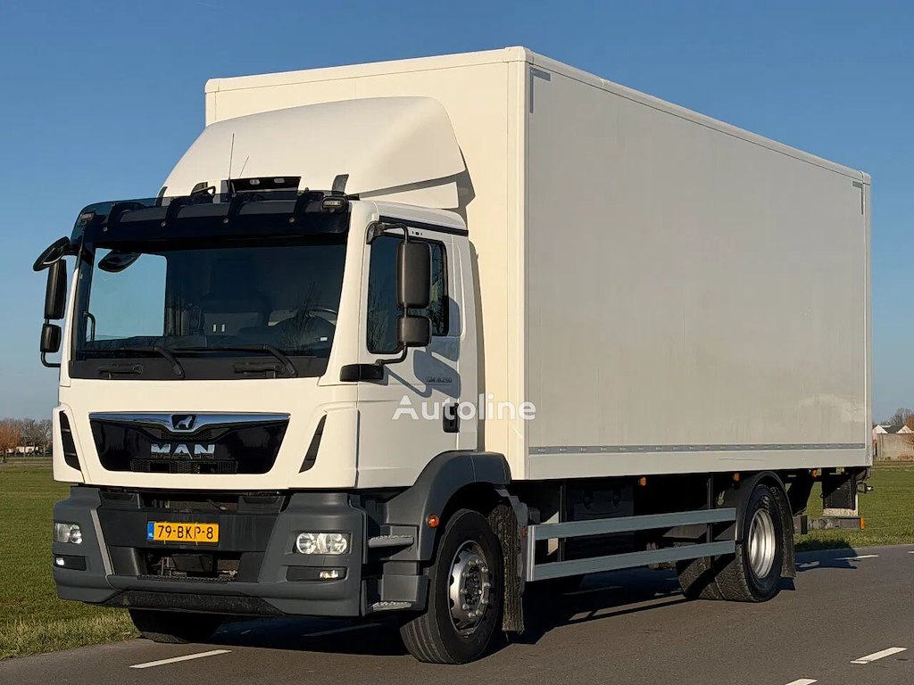 MAN TGM TGM18.290 EURO6 Bakwagen met Laadklep. kamion furgon