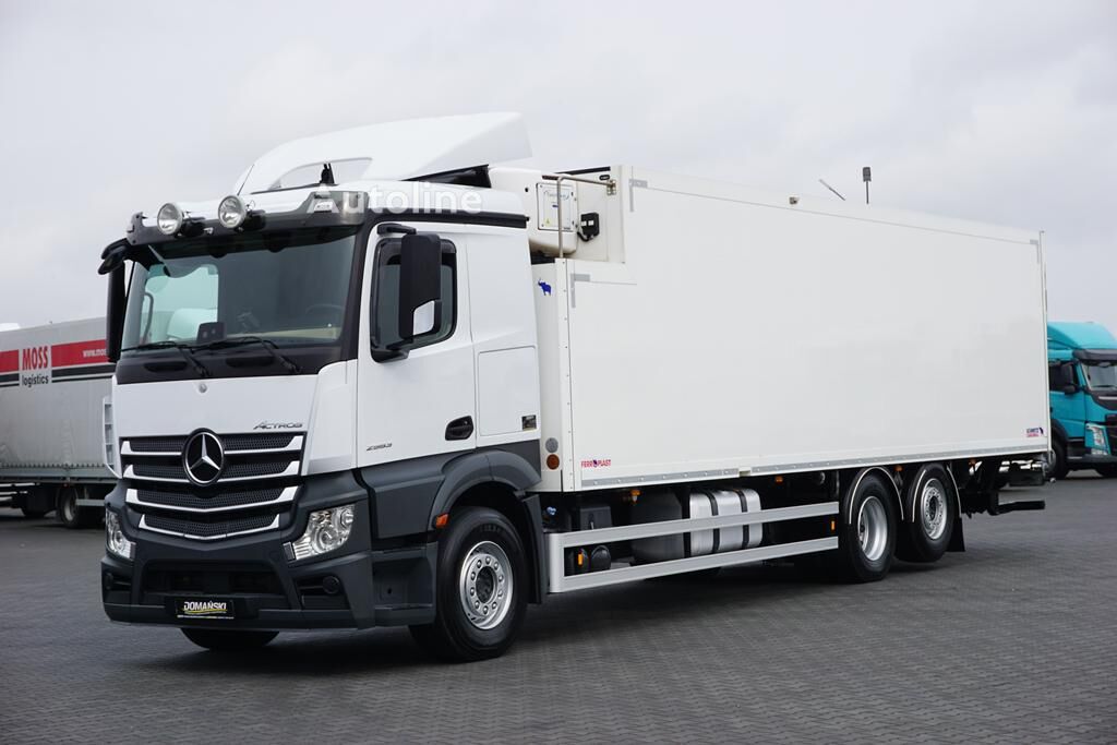 Mercedes-Benz ACTROS / 2553 / EURO 6 / CHŁODNIA + WINDA / 23 PALETY / OŚ SKRĘT kamion hladnjača