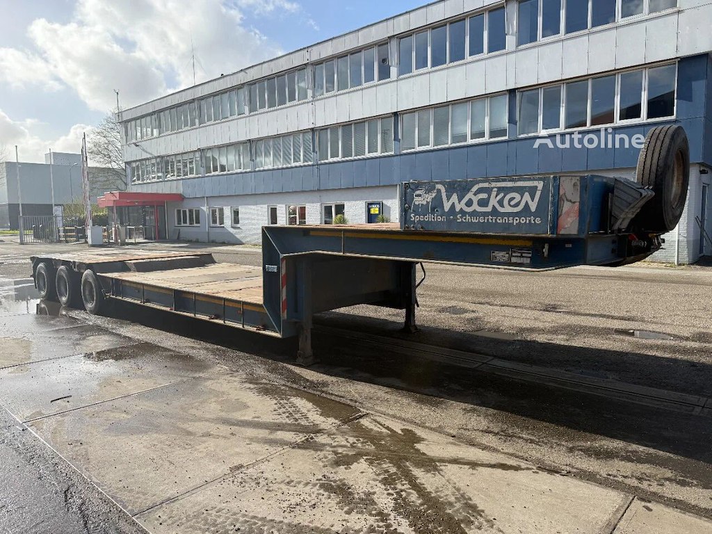 MOESSBAUER 3 AXLE, LAST AXLE STEERING poluprikolica sa niskom platformom