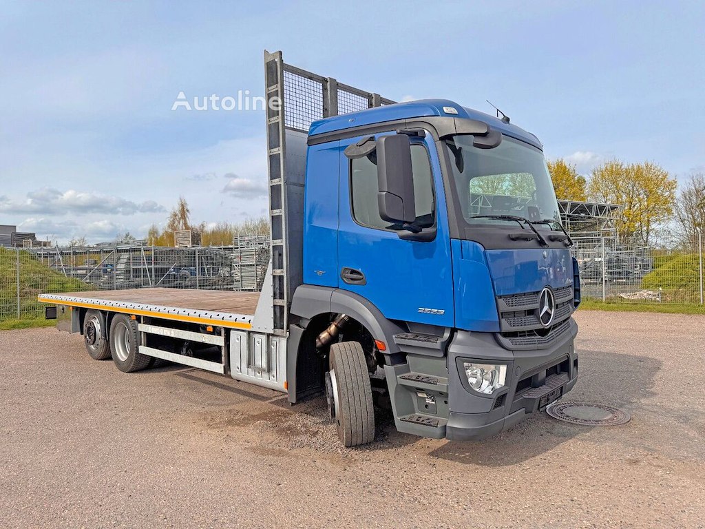 Mercedes-Benz 2533 6X2 Plateau 7,40m + 1,00 m gesamt 8,40 m kamion platforma