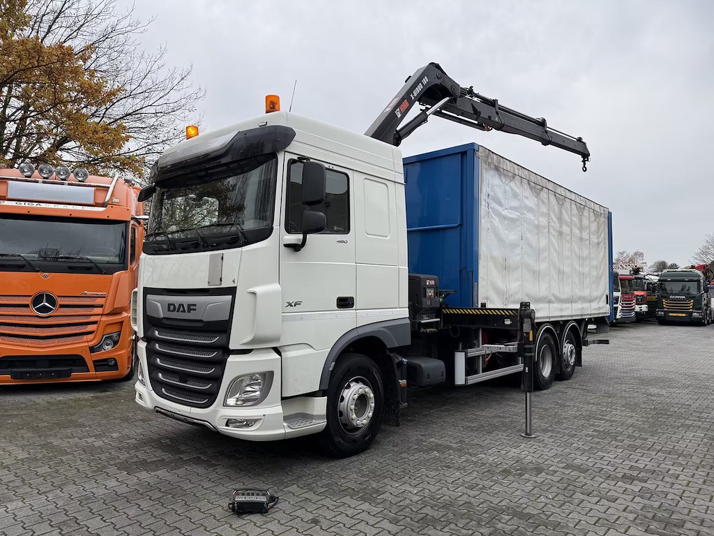 DAF XF480 / 6X2*4 / tail lift / Hiab X-HiDuo 188 Crane kamion s ceradom
