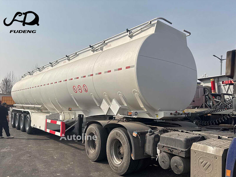 Nova Fudeng 4 Axle Diesel Fuel Tanker Semi Trailer cisterna za goriva i maziva