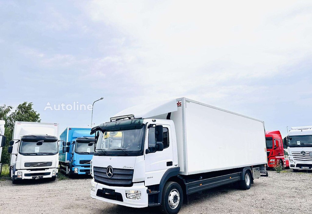 Mercedes-Benz Atego 1524 15T su Liftu izotermni kamion