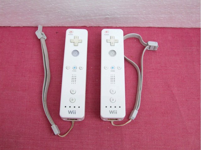 Nintendo Wii Remote komplet sa trakicama ORIGINAL+GARAN