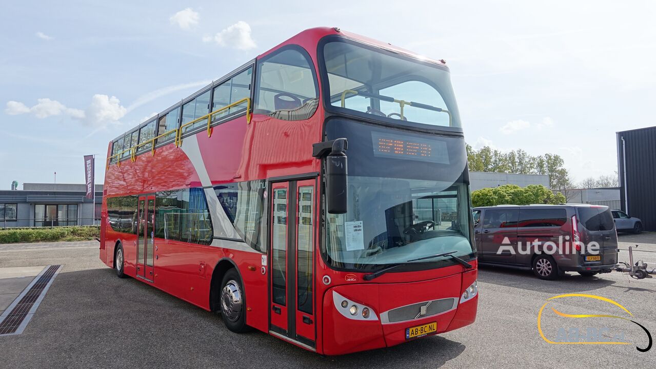 Volvo UNVI SIGHTSEEING (2 pieces available) dvospratni autobus