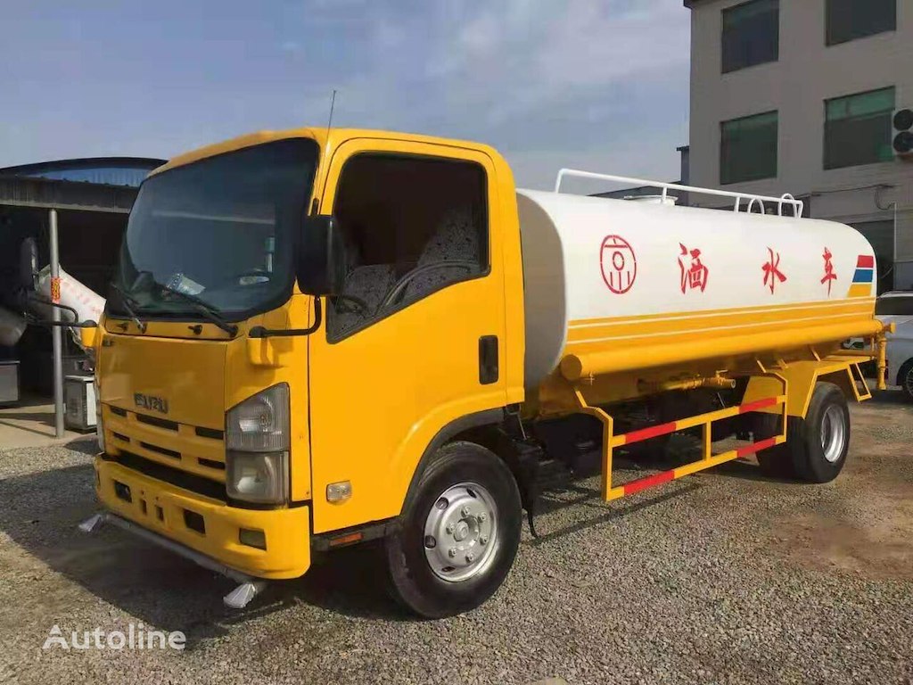 Isuzu 10 ton water truck cisterna za pranje ulica