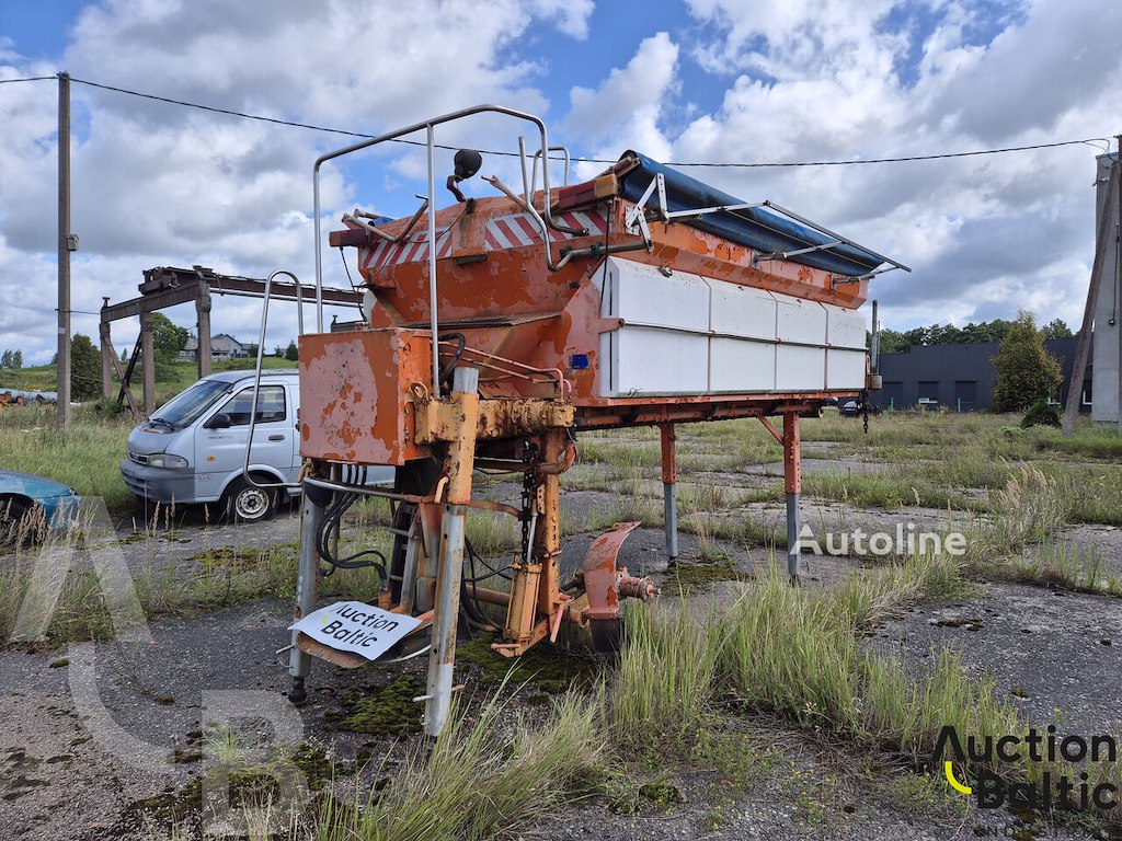 Prodaje se Medmeta MM011/2 karoseriju posipača peska na aukciji