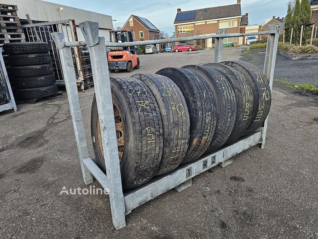 Sever Several TRAILER TIRE. 275/70 R 22.5 točak
