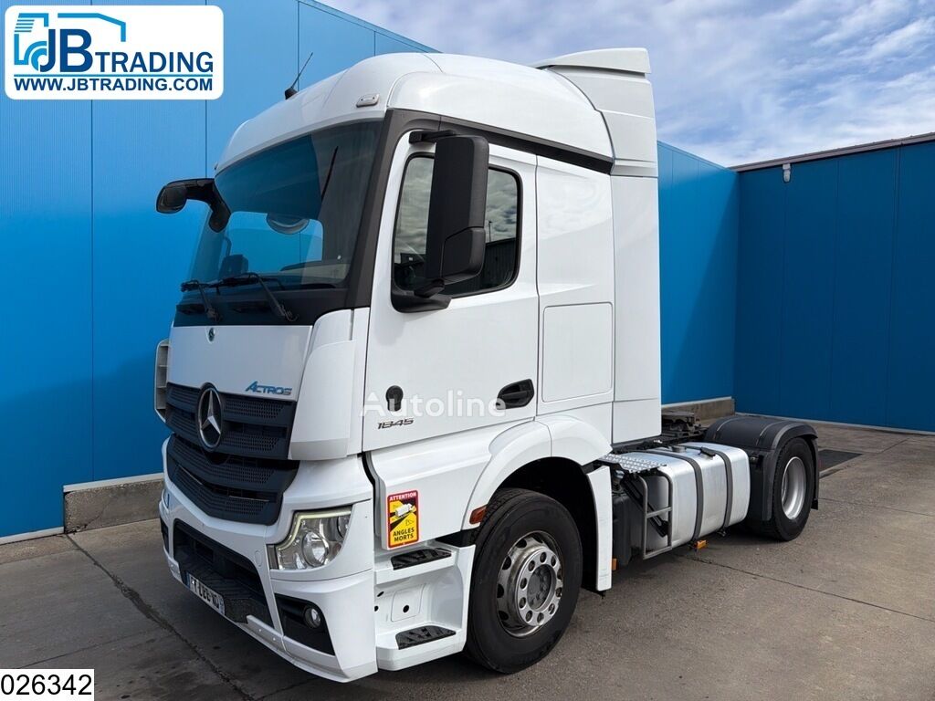 Mercedes-Benz Actros 1845 EURO 6d tegljač