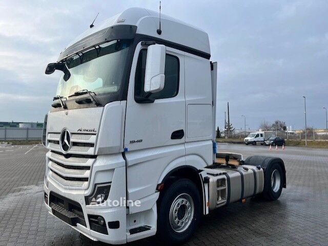 Novi Mercedes-Benz Actros 1848 LS tegljač