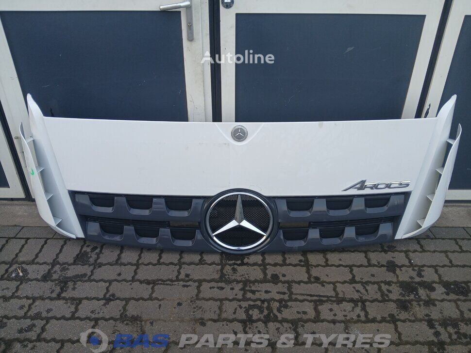 Mercedes-Benz Arocs Front cover Mercedes A 960 750 03 09 oblaganje za kamiona