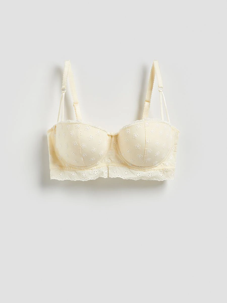 LADIES` BRASSIERE