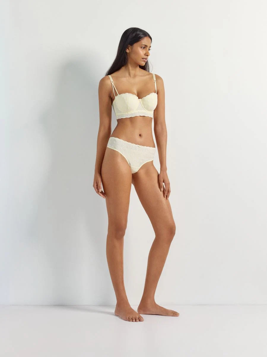 LADIES` BRIEFS