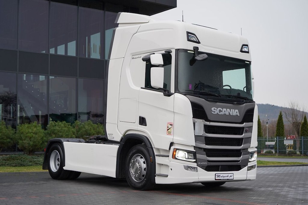 Scania R 450 tegljač