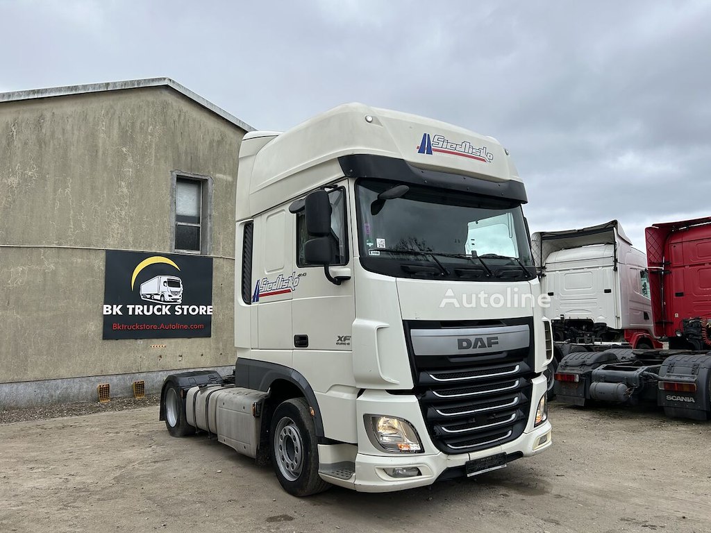 DAF XF 106 460 , Mega , super space tegljač