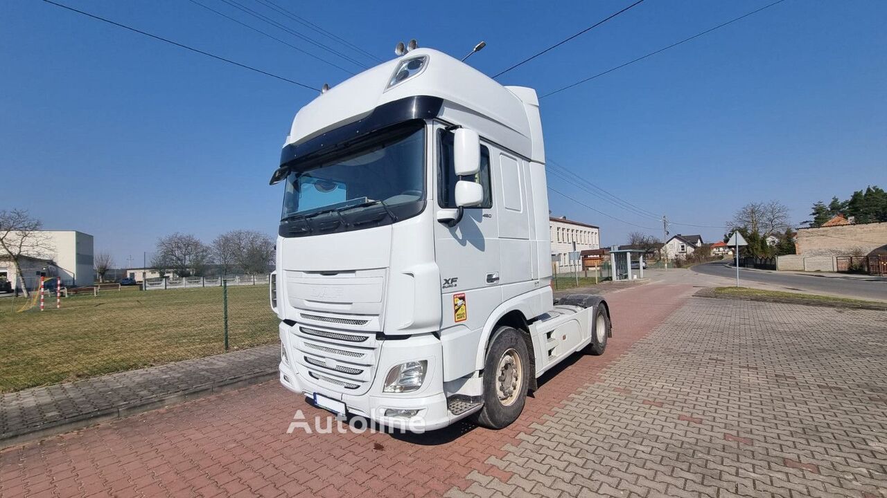 DAF XF 106.460 tegljač