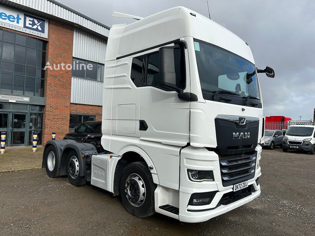 MAN TGX 3 26.510 HIGH ROOF - DK72 tegljač