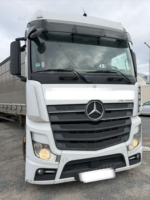Mercedes-Benz Actros 1845 tegljač