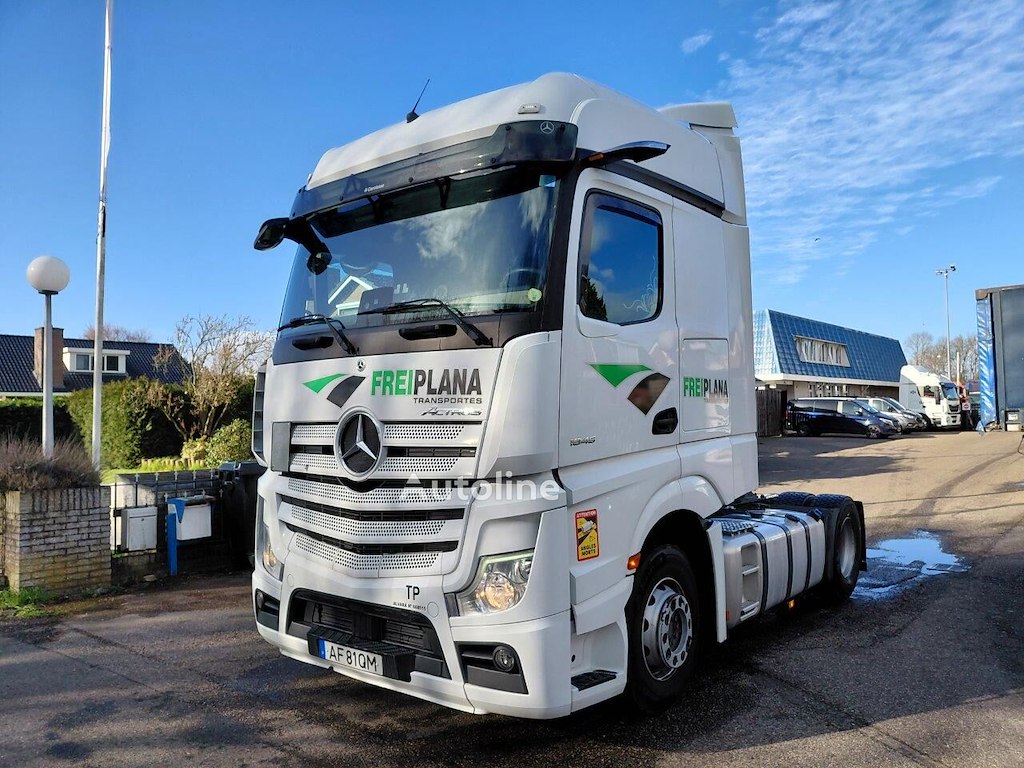 Mercedes-Benz Actros 1845 VOITH RETARDER + 2 TANKS tegljač