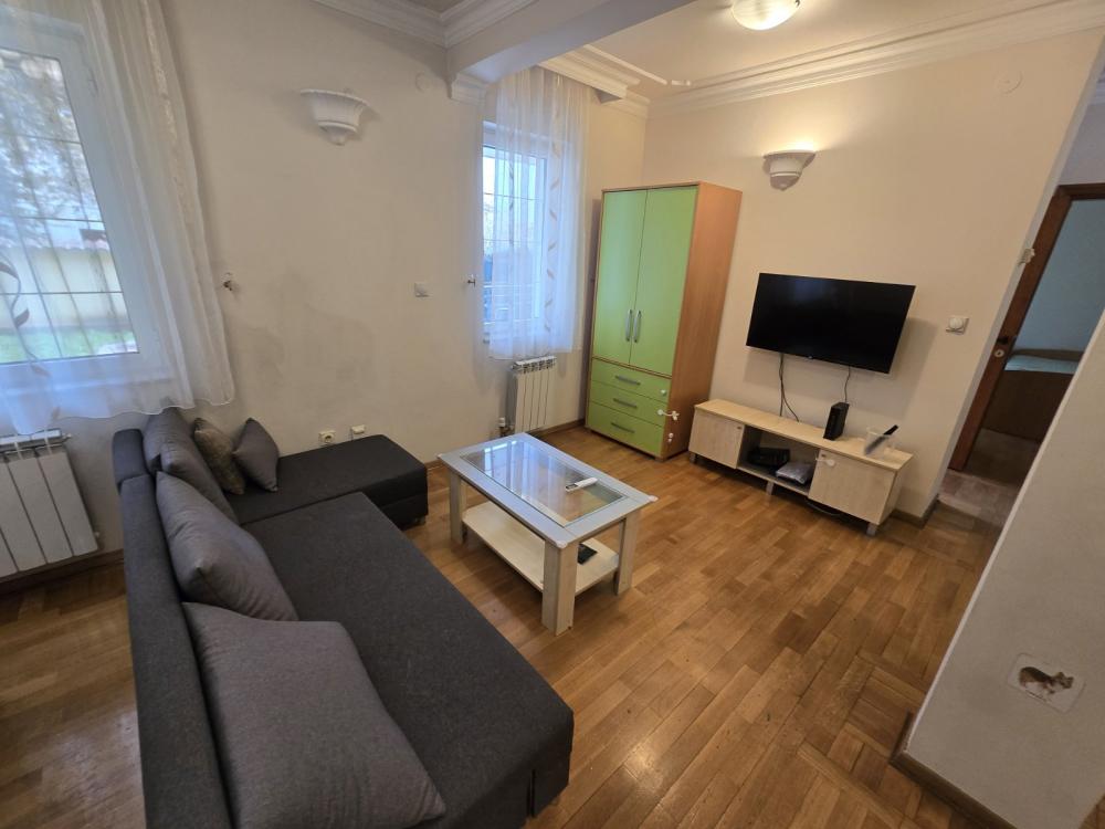 Đorđa Vajferta,3.0,lep,sa baštom ID#19197
850 €