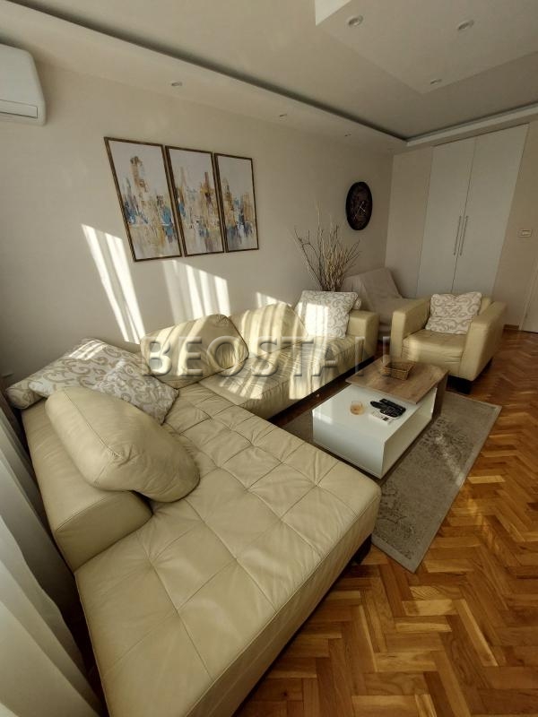 Centar - Zvezdara, Lion #66868
650 €