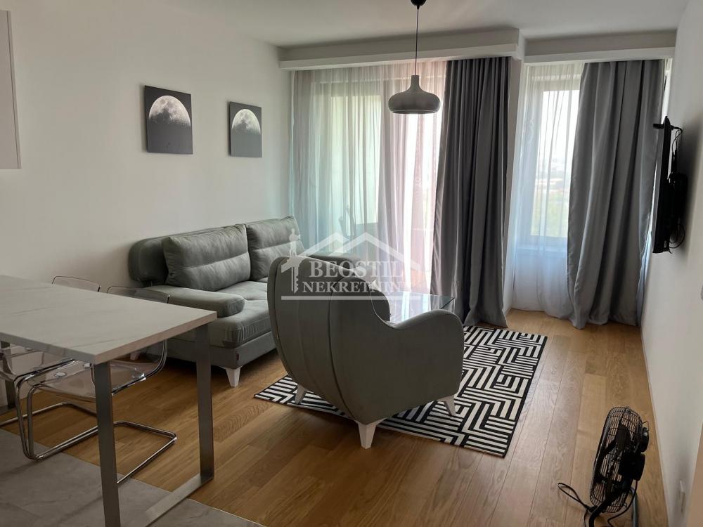 Novi Beograd-Sakura Park+parking mesto- 1.5 ID#24916
900 €