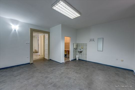 Gornji Dorćol - atraktivni poslovni prostor, 88m2