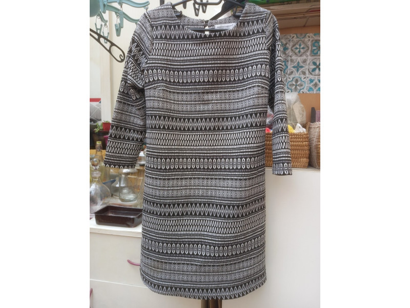 RINASICIMENTO SAVRSENA HALJINA VEL S 36